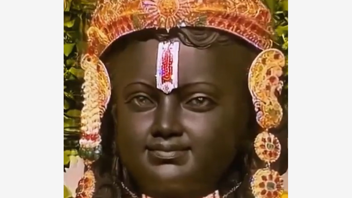 Video Of Ram Lalla Idol 'Blinking Eyes' In Ayodhya Goes Viral: Is This ...