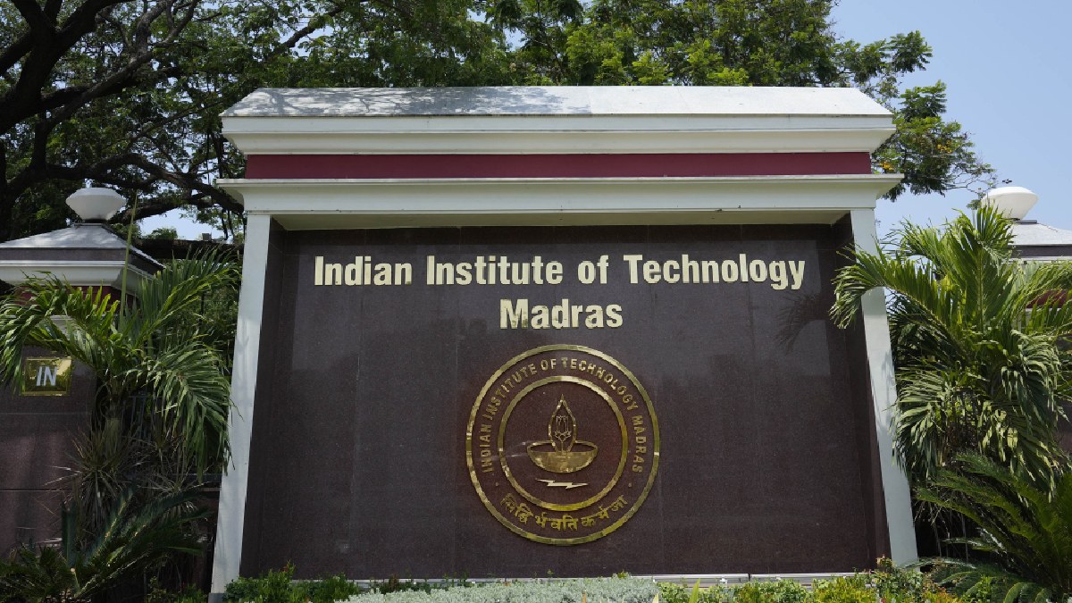 IIT Madras E-Cell Hosting 100 Innovative Startups at E-Summit 2024 ...