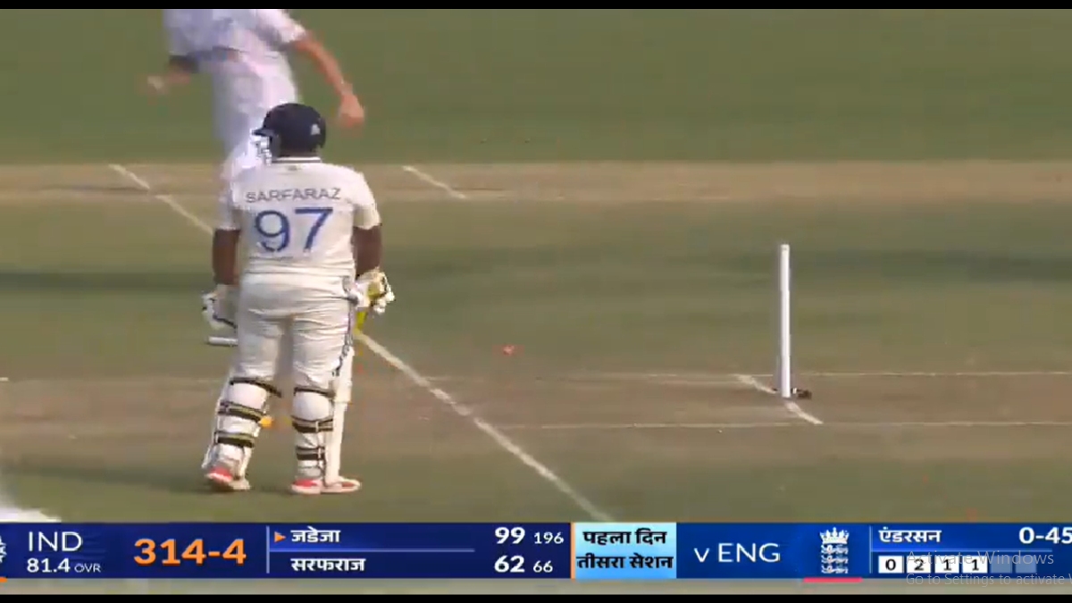 Oh, Noo! Frustrated Rohit Sharma Throws Away His Cap After Sarfaraz ...