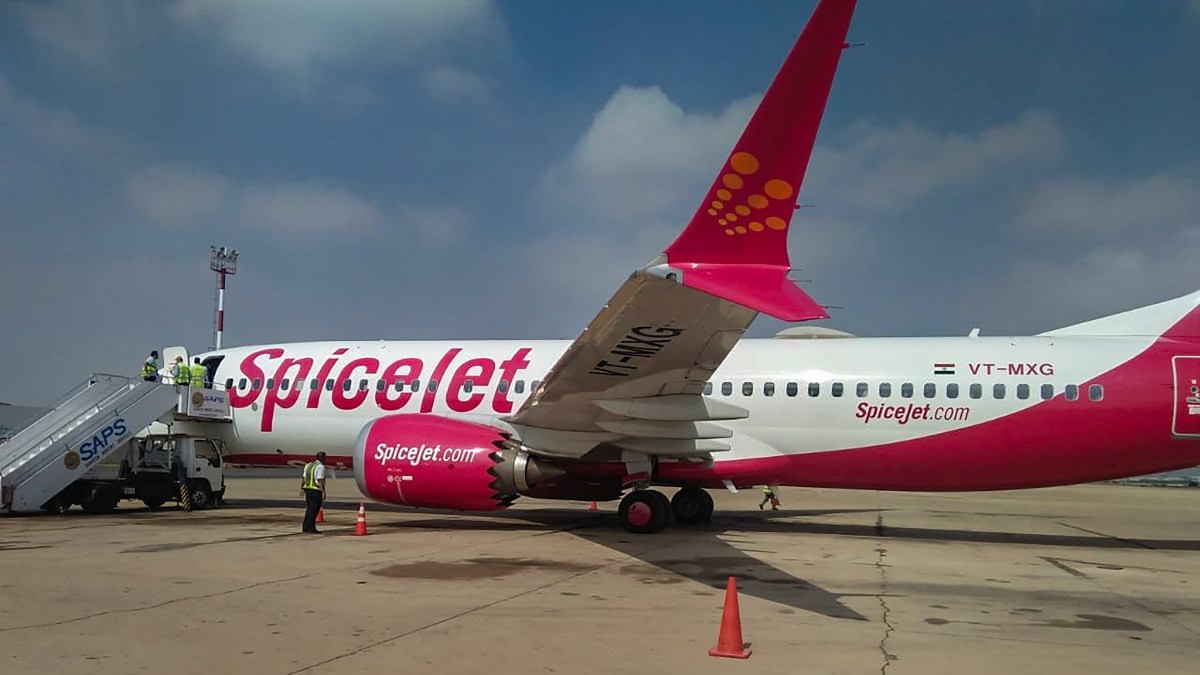 Job Cuts At Spicejet: Airline To Layoff 1,400 Employees - Oneindia News