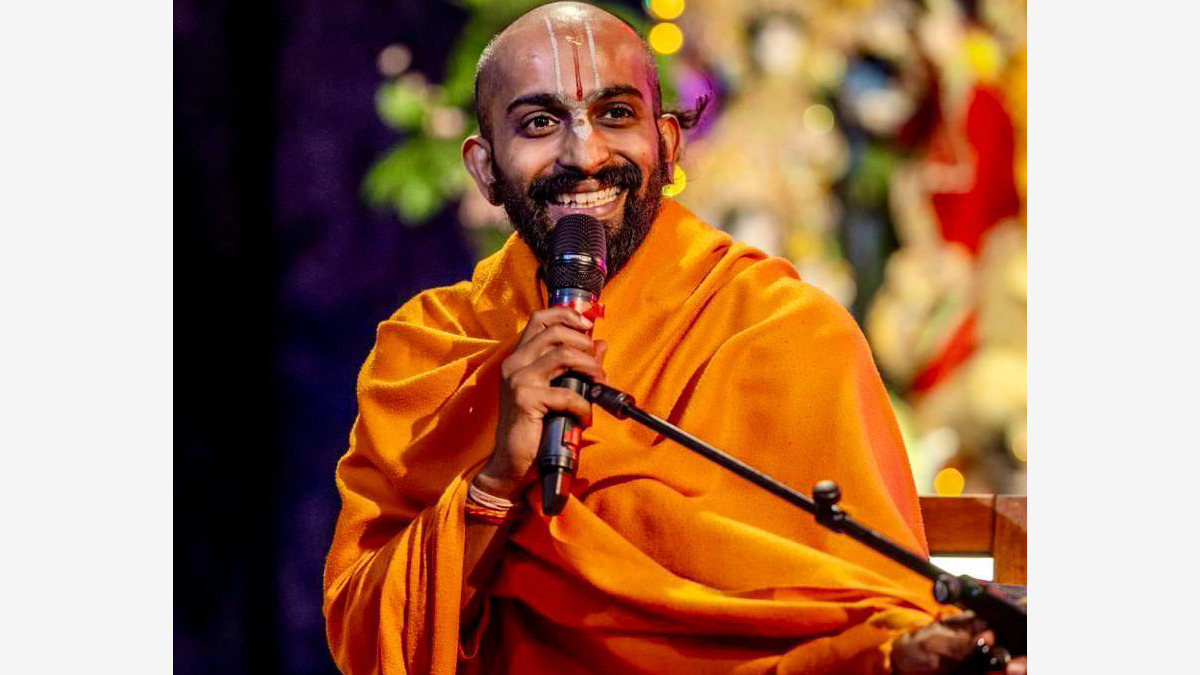 Swami Chidananda's Spiritual Voyage: Delving into the Depths of Wisdom ...