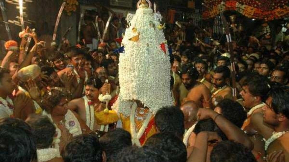 Bengaluru Traffic Alert Today: Karaga Mahotsava Anticipates 10,000 ...