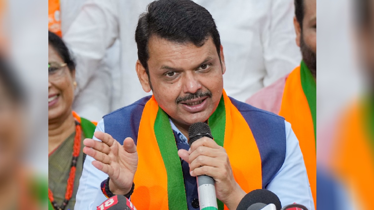 We Are Alive Because Of PM Modi: Devendra Fadnavis Recalls Covid-19 ...