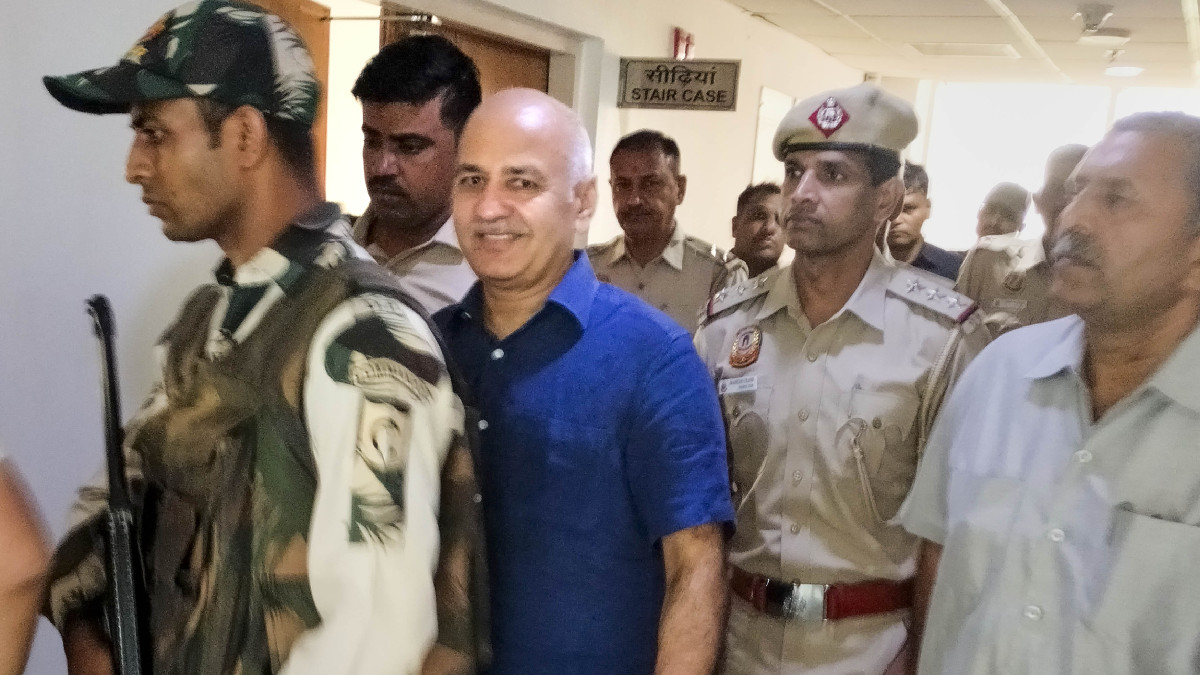 Manish Sisodia's Judicial Custody Extended In Excise Policy Scam Case Until April 18 - Oneindia News
