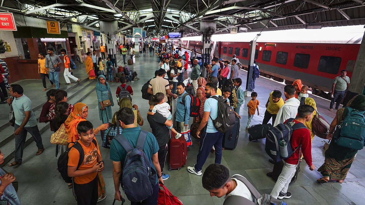 Top 10 Highest-Earning Railway Stations In South India: Tamil Nadu ...