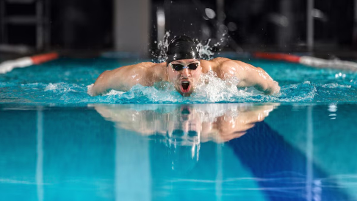 Swimming Is The Perfect Full-Body Workout That Comes With 10 Surprizing ...