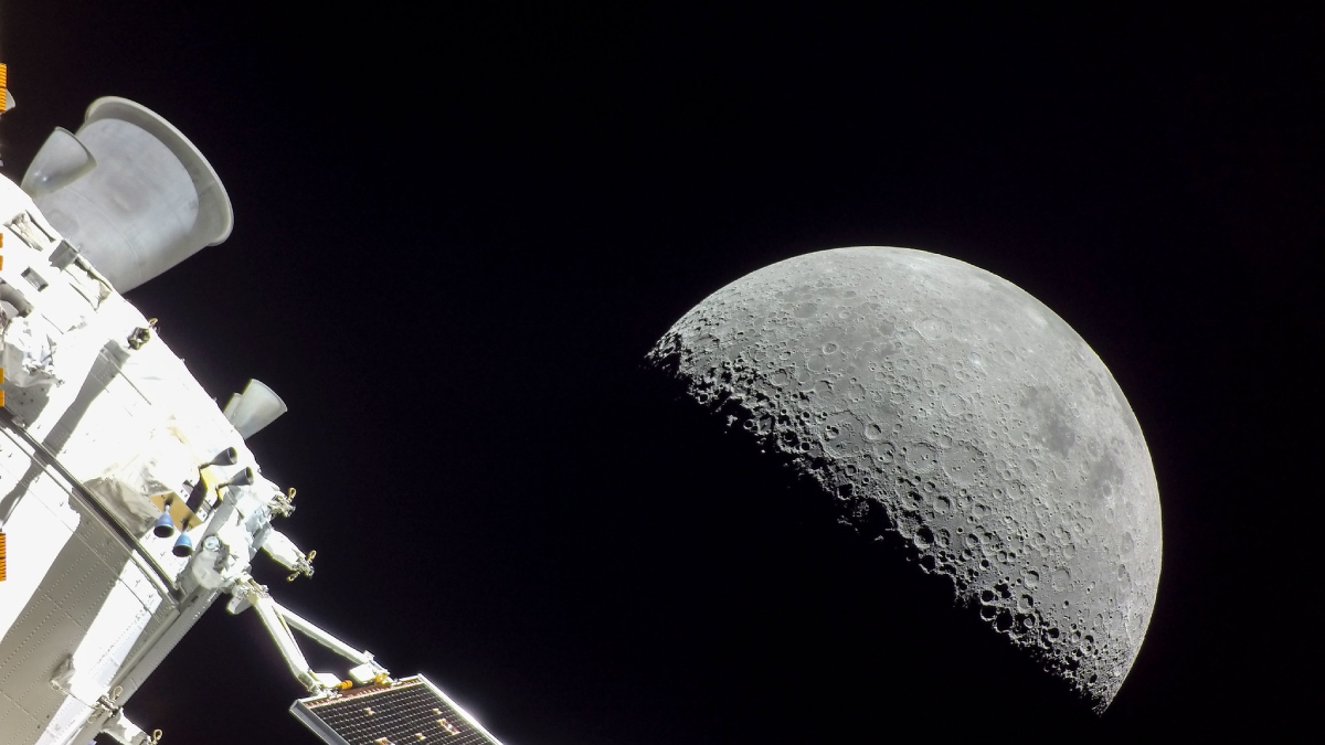 Moon Cave Discovery: A Potential Future Home For Astronauts - Oneindia News