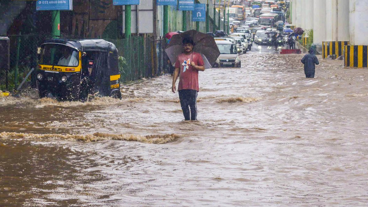 Thane Rains: Over 400 Residents Evacuated As Rains Flood Homes ...