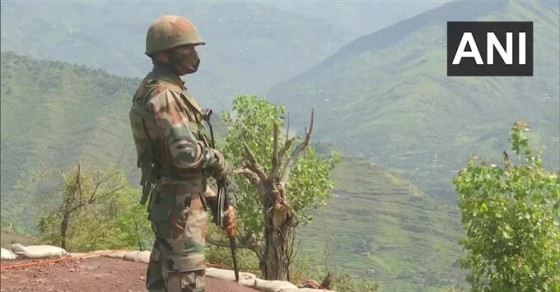 Indian Army Personnel Deployed In Line Of Control (LoC) Photos: HD ...