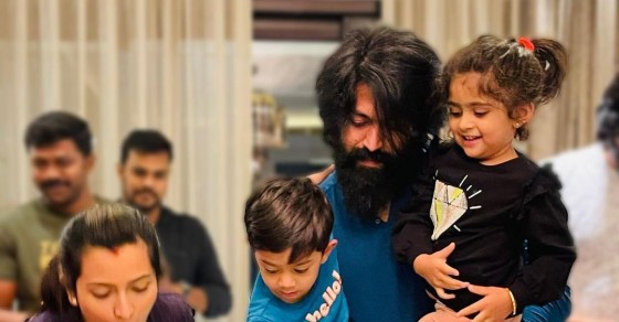 PHOTOS : அட.. நம்ம ராக்கி பாய் மனைவியா இவங்க? மாலத்தீவில் குதூகலமாய் ...