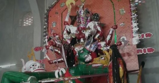 প্রায় ৬০০ বছরের পুরনো কোচবিহারের বড় দেবী বাড়ির পুজোর ফটো গ্যালারি ...
