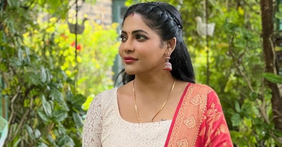 PHOTOS : சுடிதார் அணிந்து வந்த சொர்க்கமே..! பாக்கியலட்சுமி சீரியல் ...