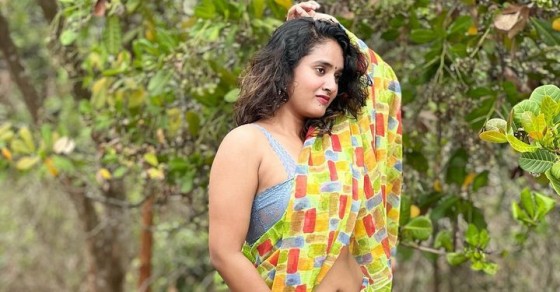 Photos மாடல் சௌமியா ஷெட்டியின் லேட்டஸ்ட் அழகிய புகைப்படங்கள் Model Soumya Shetty Saree