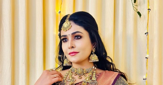 photos : இணையத்தை கலக்கும் 'ராஜா ராணி' சீரியல் நடிகையின் டீன் ஏஜ் ...