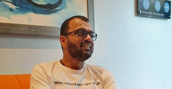 PHOTOS : மனைவிக்கு போட்டியாக அரசியலில் குதிக்கும் தாடி பாலாஜி? என்ன ...