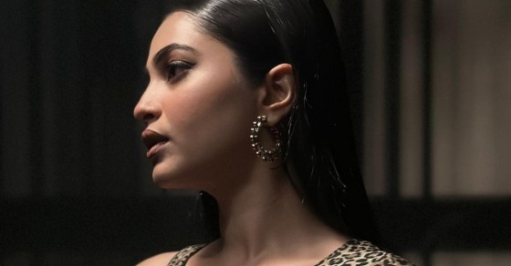 প্রিন্টেড শাড়িতে অপরূপা জেসমিন, নয়া লুকে মজেছেন নেট নাগরিকরা | Latest ...