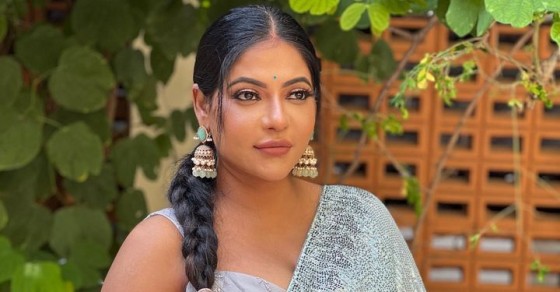 PHOTOS: மாடர்ன் ட்ரெஸ்ஸில் பாக்கியலட்சுமி ராதிகா.. ரீசன்ட் ஸ்டன்னிங் ...