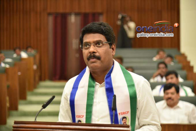 Andhra Pradesh MLAs Takes Oath In Assembly Photos: HD Images, Pictures, News Pics - Oneindia Photos