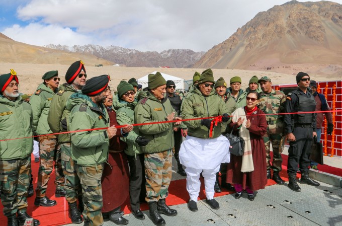 Defence Minister Rajnath Singh Inaugurates Colonel Chewang Rinchen ...