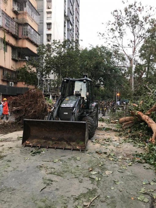 ಅಂಫಾನ್ ಚಂಡಮಾರುತದಿಂದ ನಲುಗಿದ್ದ ಪಶ್ಚಿಮ ಬಂಗಾಳದಲ್ಲಿ ಪುನರ್ ನಿರ್ಮಾಣ ಕಾರ್ಯಕ್ಕೆ ...