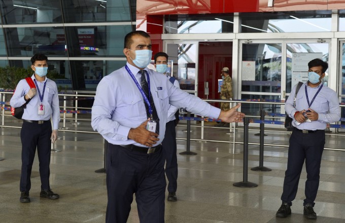 After 2 Months Domestic Flight Services Resume In New Delhi Photos: HD ...