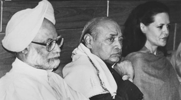 Manmohan Singh Rare Photos Photos: HD Images, Pictures, News Pics ...