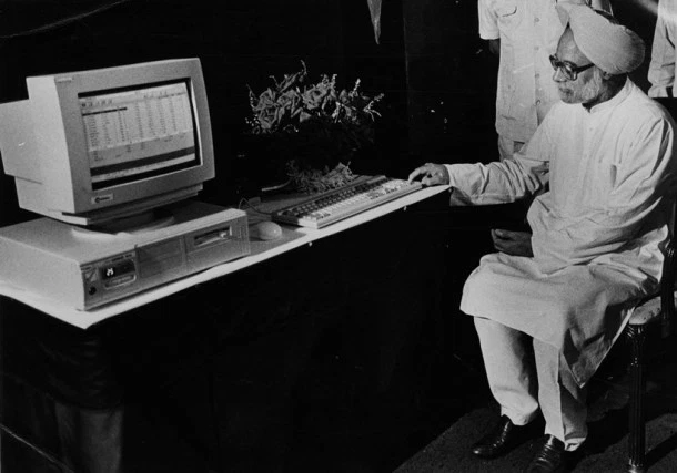 Manmohan Singh Rare Photos Photos: HD Images, Pictures, News Pics ...