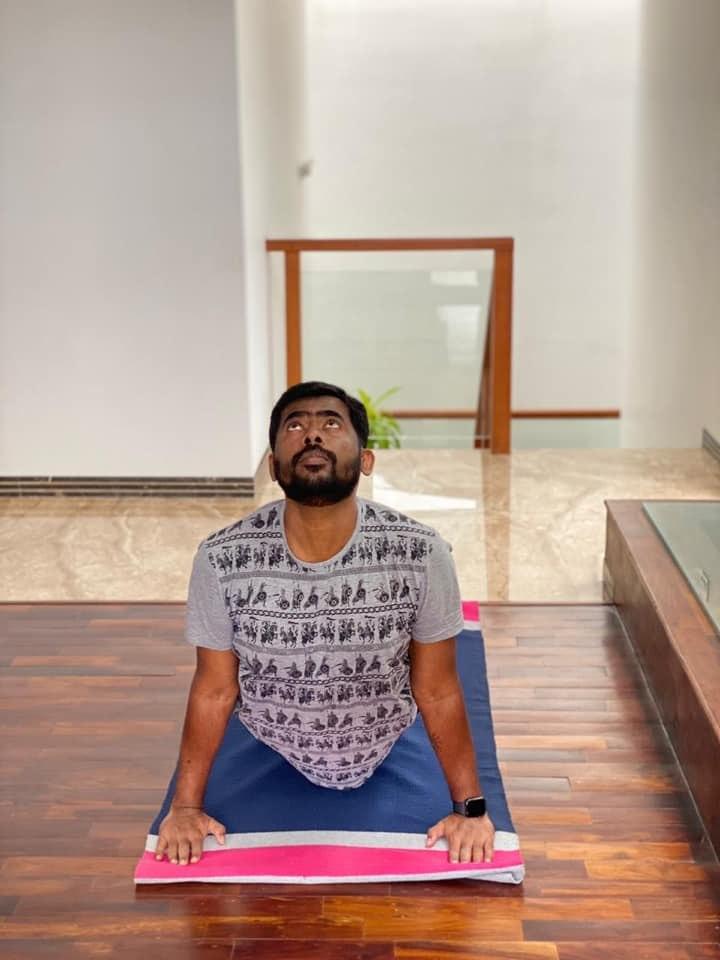 Karnataka Politicians Perform Yoga On 6th International Day Of Yoga ...