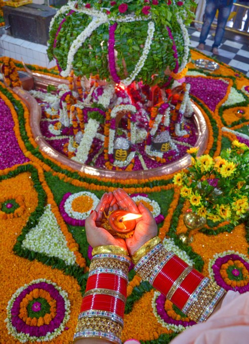 | Celebration Of Sawan Month Begins In India 2020 - Oneindia Hindi