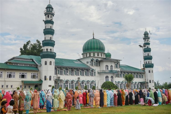 Eid Al-Adha (Bakri Eid) Celebration Across India Photos: HD Images ...