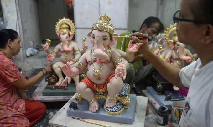 Different Types Of Ganesha Idols For Ganesh Chaturthi Photos: HD Images ...