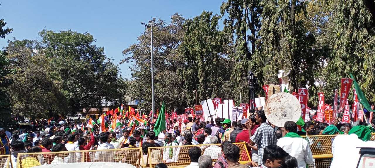 Farmers Tractor Rally Protest In Karnataka Photos: HD Images, Pictures ...