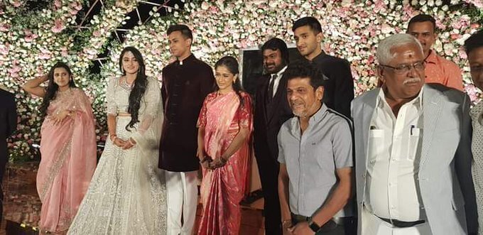 KPCC President DK Shivakumar Daughter Aishwarya & Amartya Hegde Wedding ...