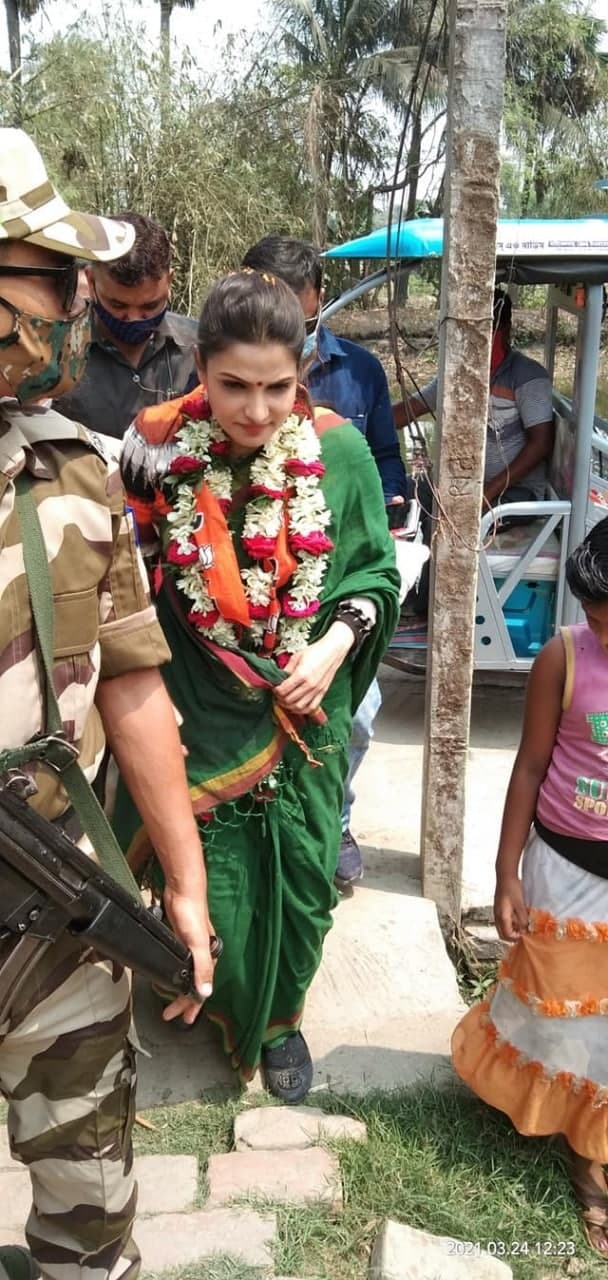 হাওড়ার শ্যামপুরে প্রচারে বিজেপি প্রার্থী তনুশ্রী চক্রবর্তী | Campaign ...