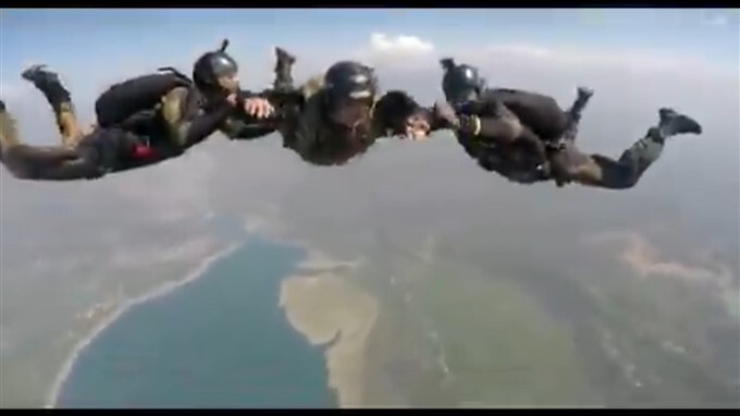Indian Army And Turkmenistan Special Forces First Leg Of Sky-diving ...