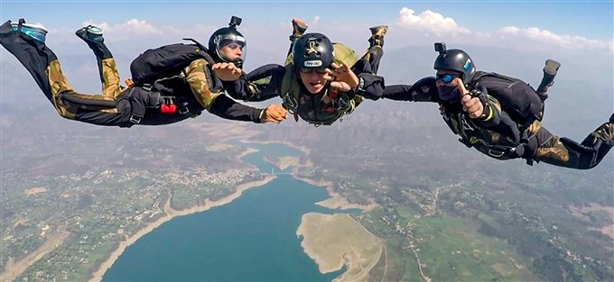 Indian Army And Turkmenistan Special Forces First Leg Of Sky-diving ...