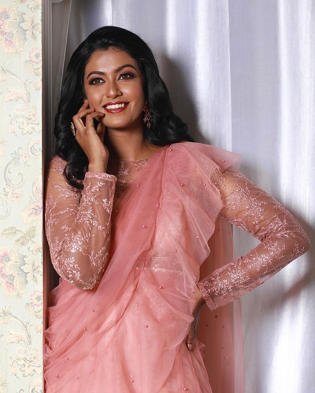 'பாரதி கண்ணம்மா' ரோஷினி ஹரிபிரியன் அசத்தல் ஃபோட்டோஸ் | Actress Roshni ...