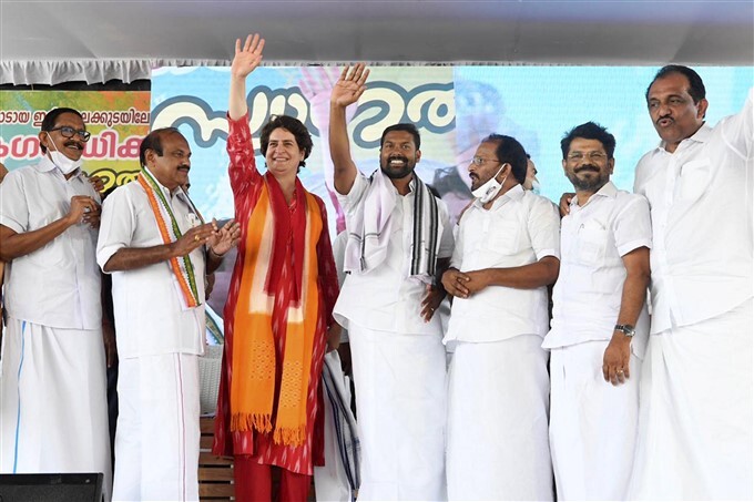 Congress Party Election Campaign In Kerala Photos: HD Images, Pictures ...