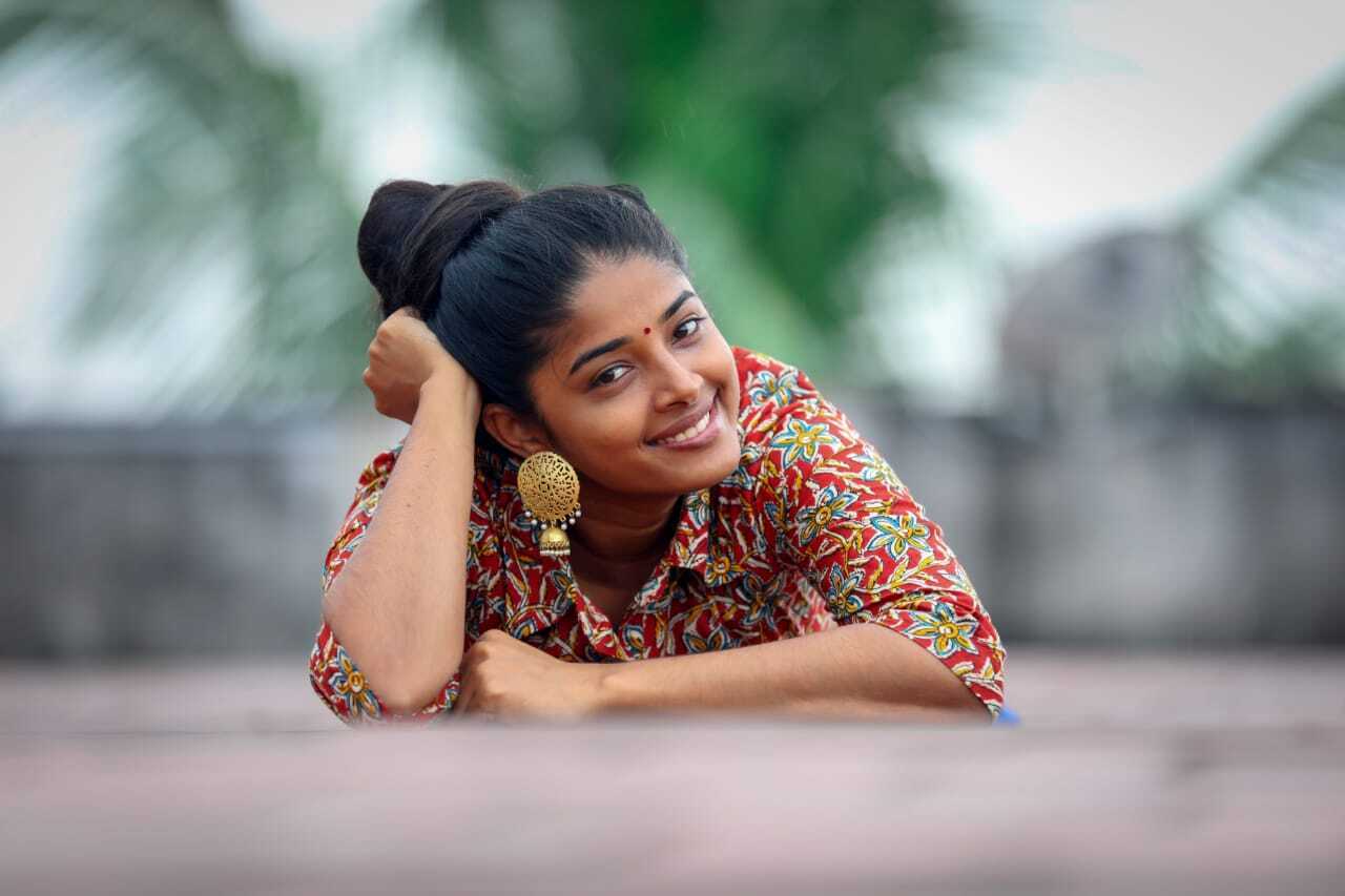 Tamil Actress Sheela Rajkumar New Stylish Pics | ഷീല രാജ്കുമാറിന്‍റെ ...