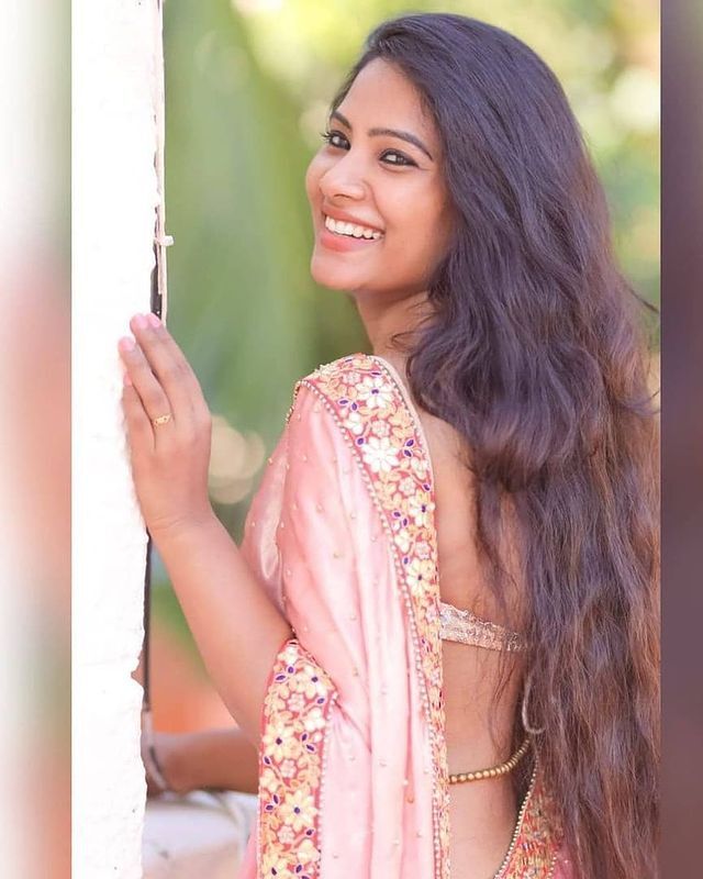 கிளுகிளுப்பூட்டும் திவ்யா துரைசாமி கவர்ச்சி ஃபோட்டோஸ் | Divya Duraisamy ...