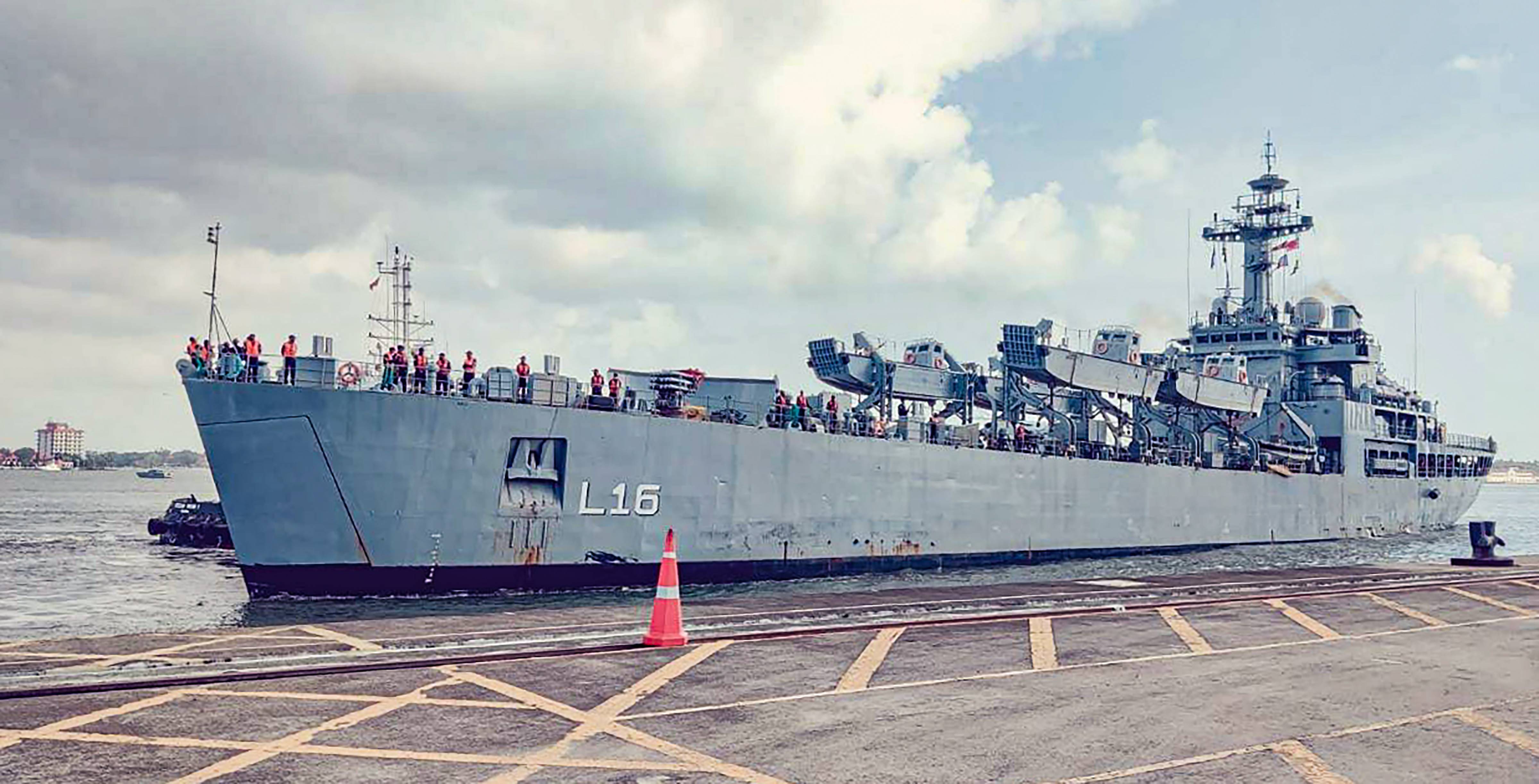 INS Shardul With 80 Metric Tons Of Oxygen Arrives At Kochi Port Photos ...