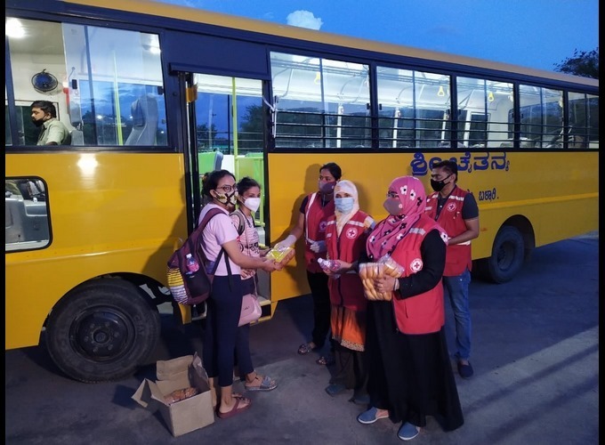 JSW Steel Set Up 1,000 Bed Covid Hospital At Toranagallu In Ballari ...