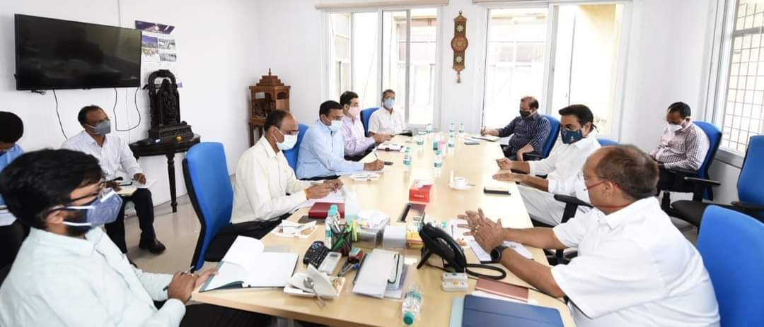 K. T. Rama Rao Meets Telangana Task Force Committee On Covid In ...