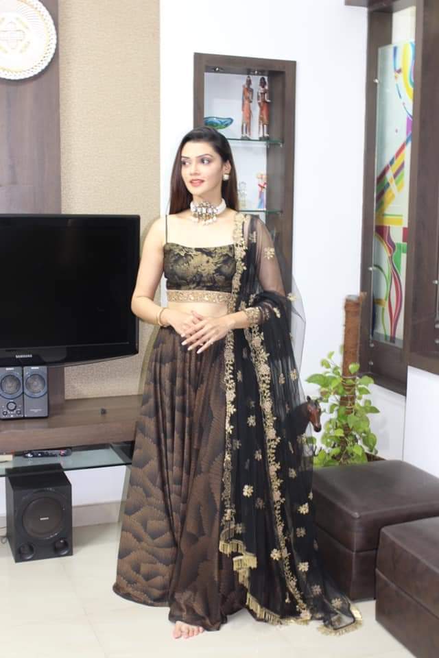 Kannada Actress Nimika Ratnakar Latest Pics | പുതിയ ലുക്കില്‍ തിളങ്ങി ...