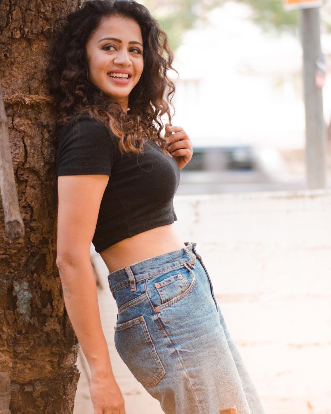 অভিনেত্রী অঞ্জনা রঙ্গনের কিছু উষ্ণতায় ঠাসা ছবি | Anjana Rangan Photos ...