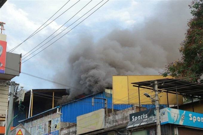 Fire Broke Out At Chala Market In Trivandrum Photos: HD Images ...
