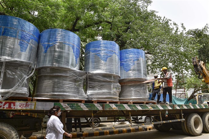 Construction Of Smog Tower To Help In Curbing Air Pollution In New ...