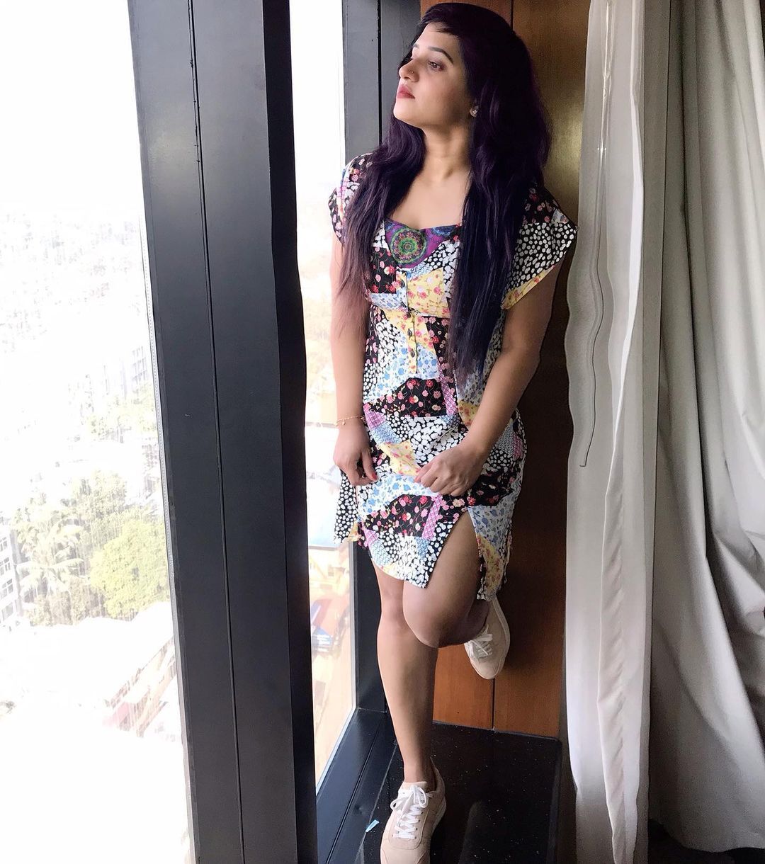 Bigg Boss Malayalam Fame Aditi Rai In Glamorous Look | അഥിതി ആളാകെ മാറി ...