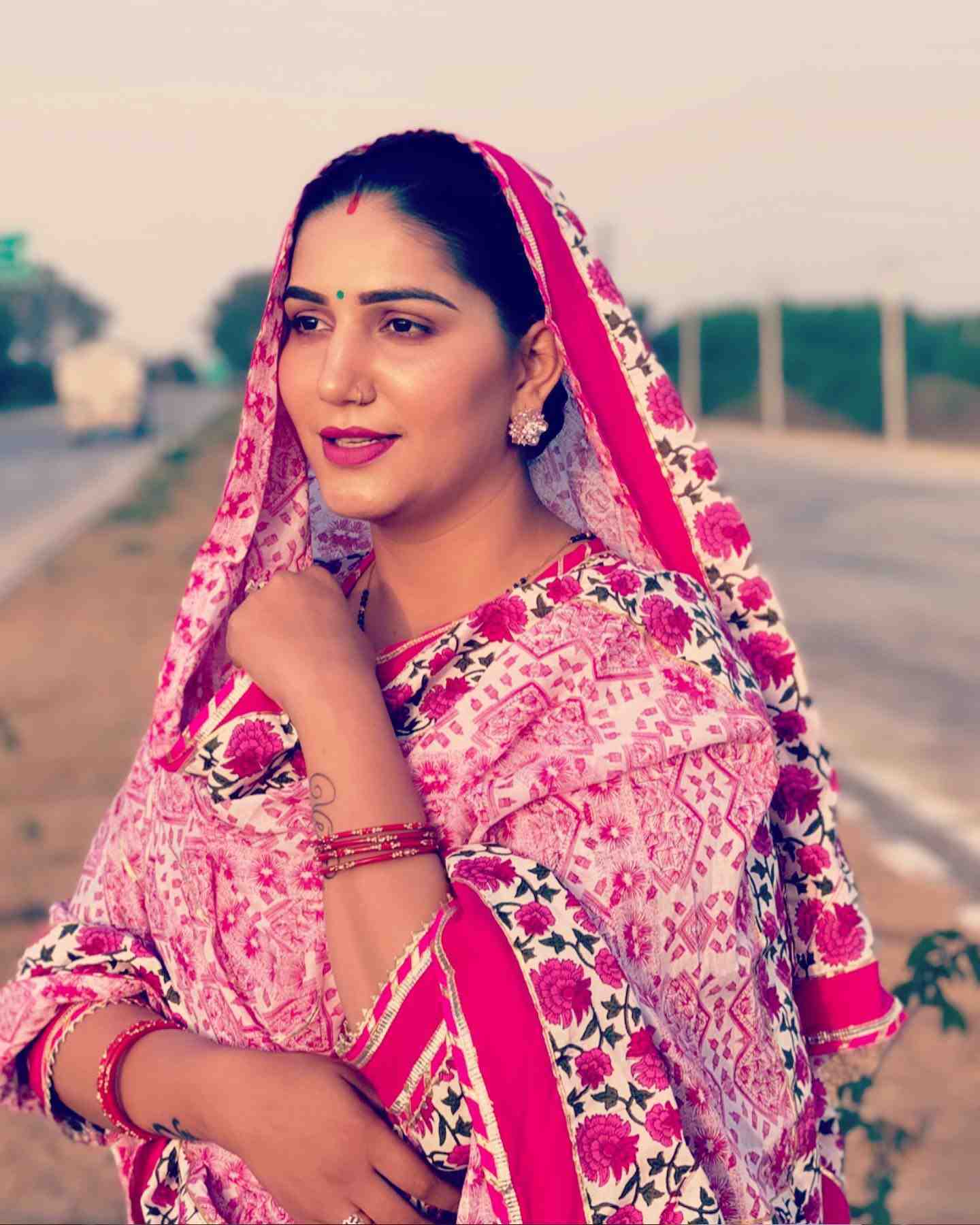 Sapna Choudhary Photos: करोड़ों की मालकिन हैं सपना चौधरी, जानिए एक ...