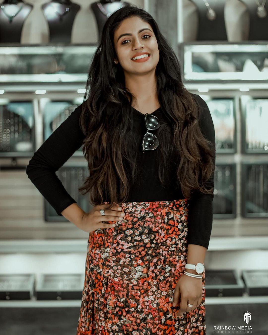 South Actress Iniya GLamorous Clicks | ഹോട്ട് ആന്‍ഡ് സെക്‌സി ലുക്കിന് ...